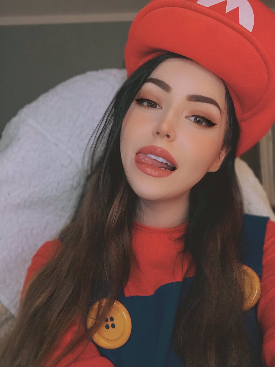 Veibae Face Reveal | Age, Real Name, Height, Weight & Instagram